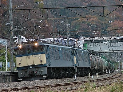 上新田踏切 EF64-4～15